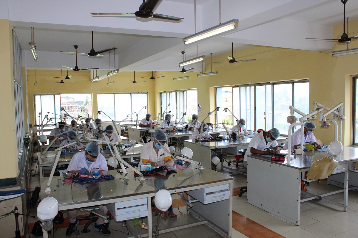 Conservative Dentistry & Endodontics | GNIDSR